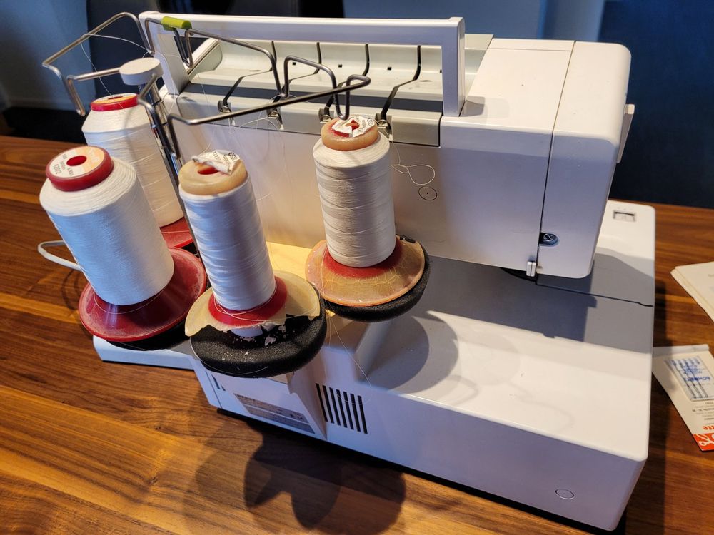 Coverlock Nähmaschine Pfaff 4862 (Gebraucht) in Obersteckholz für CHF ...