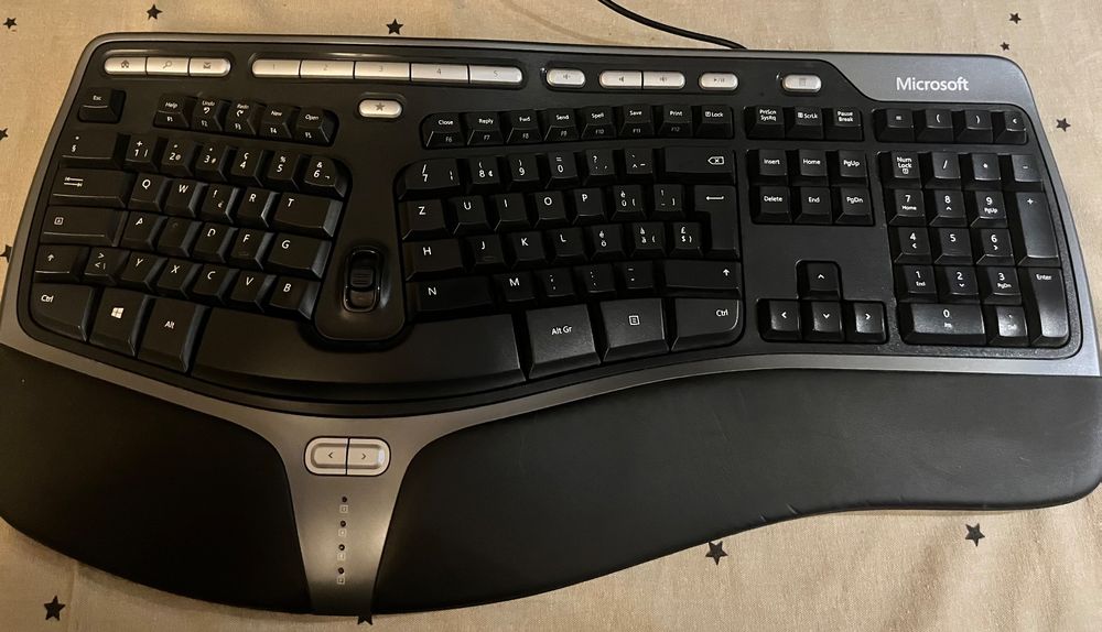 Microsoft Natural Ergonomic Keyboard 4000 | Kaufen auf Ricardo