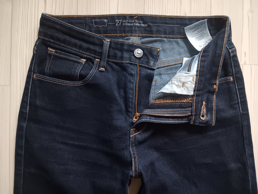 LEVIS HIGH RISE SKINNY Jeans Taille / Grosse 27 (Gebraucht) in Cossonay ...