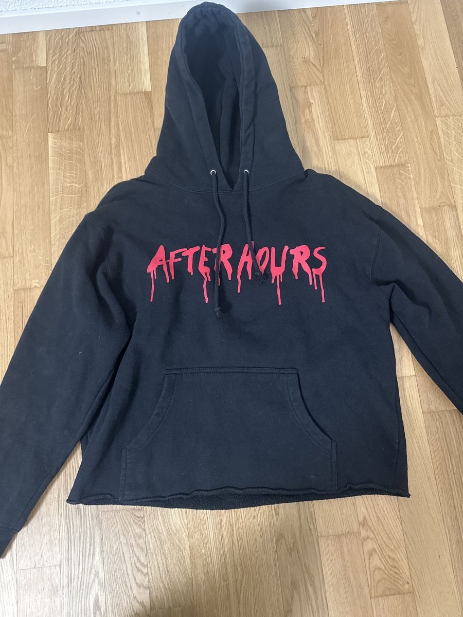 VLONE x The Weeknd After Hours Hoodie, Gr. M (Gebraucht) in Neuenegg ...