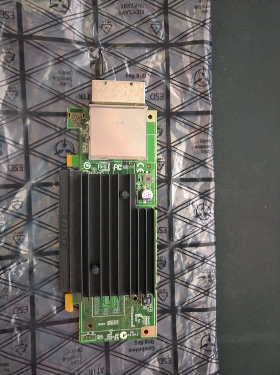 nVIDIA Quadro Plex 2200 D2 Multi-GPU VCS 2 x Quadro FX5800 (Gebraucht) in Winkel für CHF 200 ...