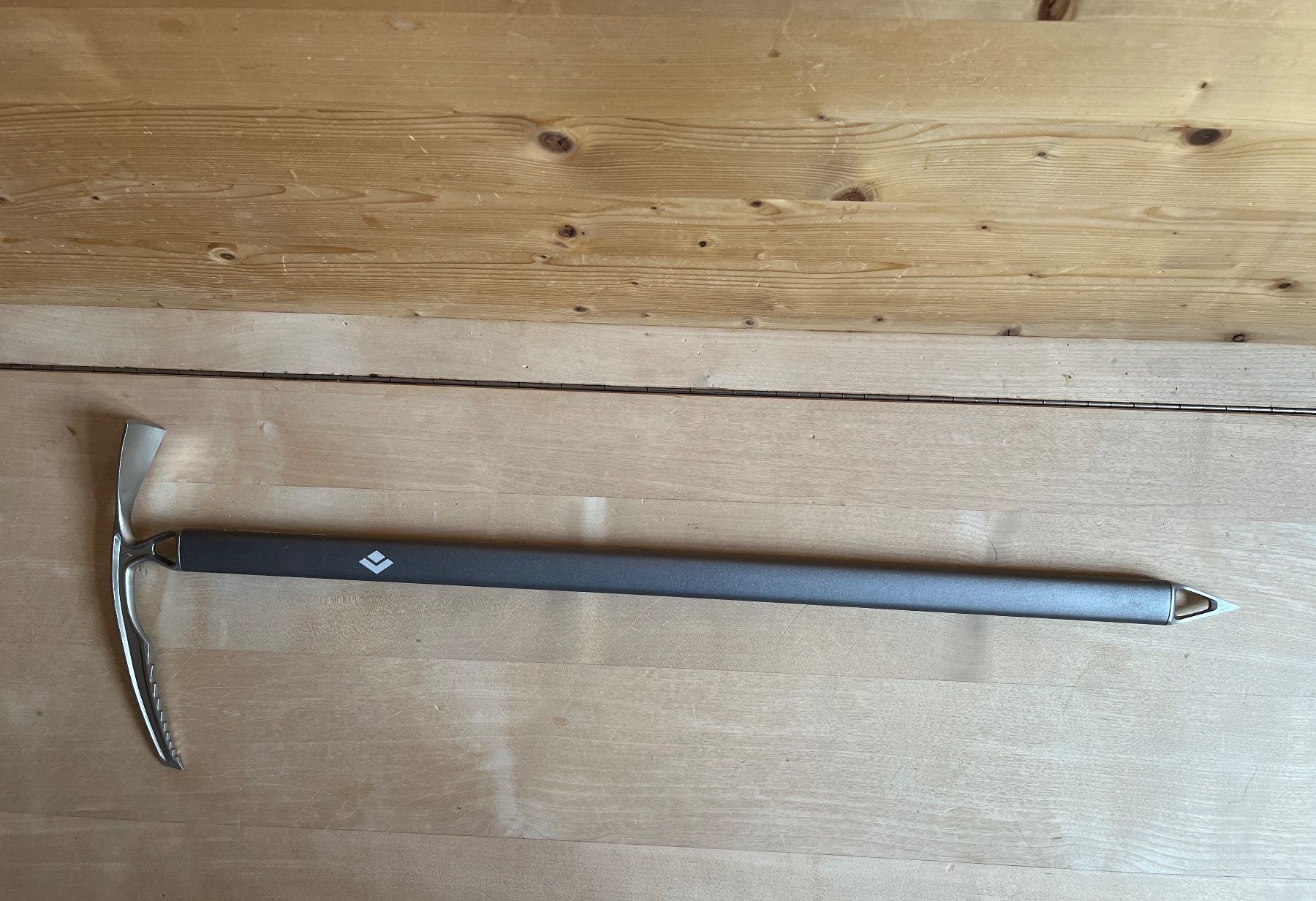 BLACK DIAMOND Raven Ice Axe, 75 cm (Gebraucht) in Mürren für CHF 50 ...