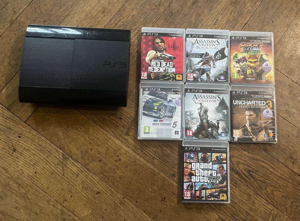 PlayStation PS3 Ultra Slim 500GB, 7 jeux. (Gebraucht) in Fribourg für ...