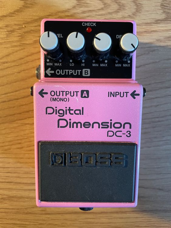 Boss Digital Dimension DC-3 | Kaufen auf Ricardo