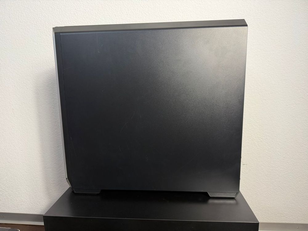 Be quiet! Silent Base 601 (Gebraucht) in Lyss für CHF 35 – nur Abholung ...