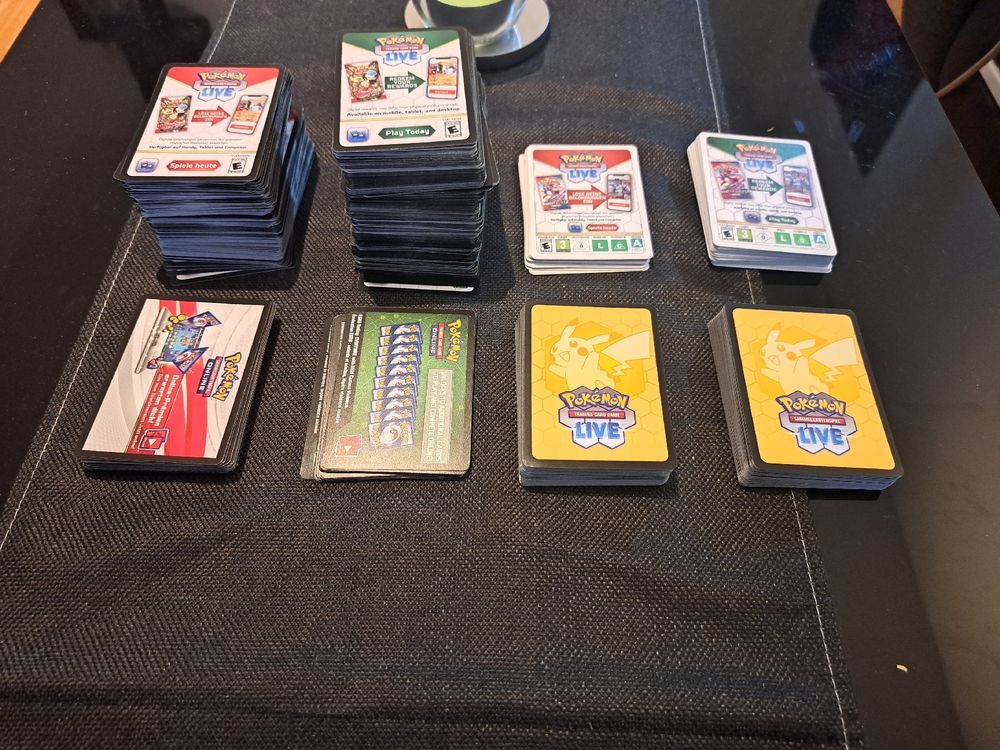 Pokemon Karten Codes Online TCG Code 666Stk.💥 (Neu (gemäss Beschreibung ...
