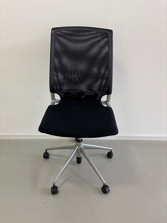 Vitra Designer Bürodrehstuhl Modell Meda 2 Chair Stoff (Gebraucht) in ...