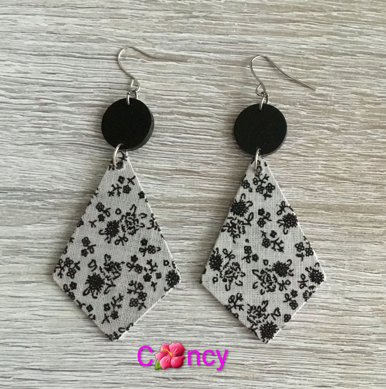 Boucle d'oreille (Neuf avec emballage d'origine) à Genève pour CHF 5 ...