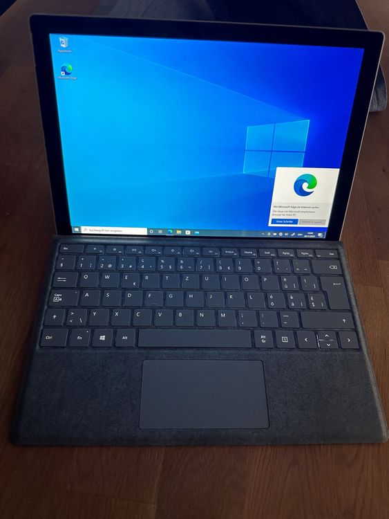 Microsoft Surface Pro (5. Gen.) / i5 / 8GB RAM / 128 GB SSD | Kaufen auf Ricardo