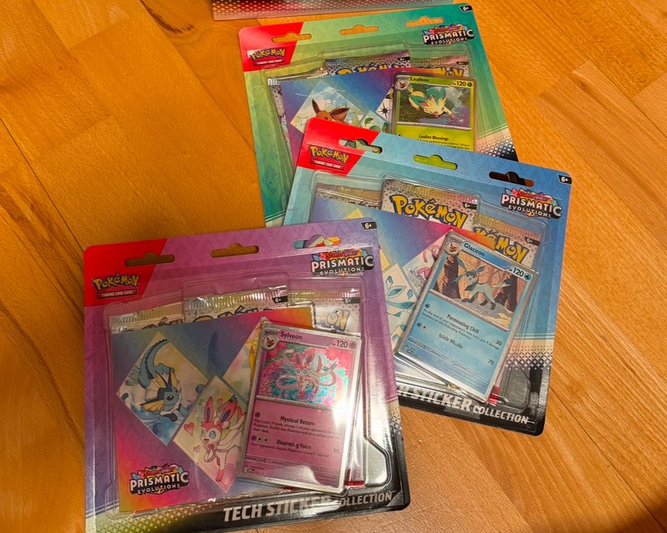Pokemon Prismatic Evolutions Tech Sticker Blister 3x | Kaufen auf Ricardo