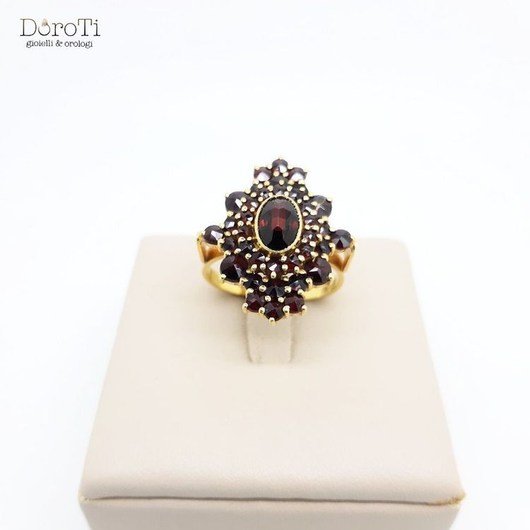 ANELLO VINTAGE GRANATO (Gebraucht) in Grancia für CHF 690 – mit Lieferung auf Ricardo kaufen