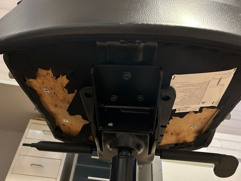 Bürostuhl, Drehstuhl, Ikea "Markus", leder, schwarz | Kaufen auf Ricardo