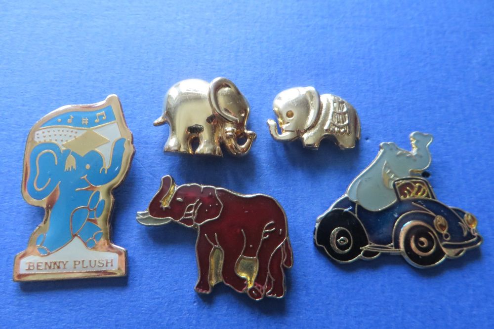 5 PIN PIN'S LOT ELEFANT ELEPHANTEN, TIERE | Kaufen auf Ricardo