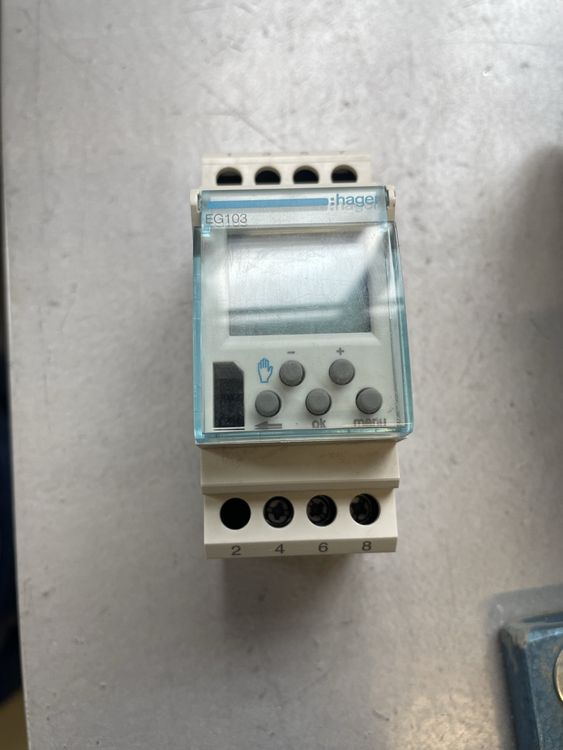 Hager Zeitschaltuhr EG103 Digitalanzeige Display Timer (Gebraucht) in ...