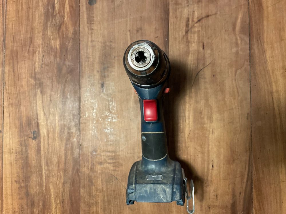 Bosch GSR 18-2-LI / 3 601 JB7 300 (Defekt) in Rueun für CHF 8.3 – mit ...