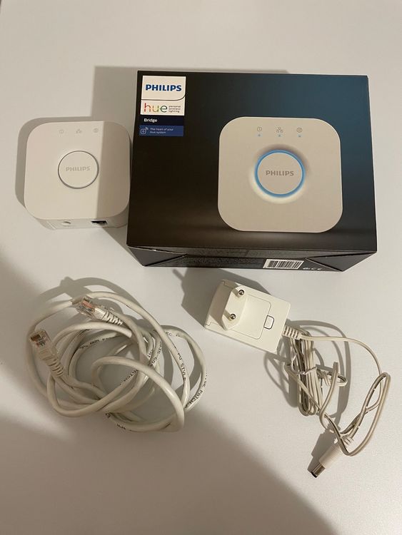 Philips Hue Bridge V2 | Kaufen auf Ricardo