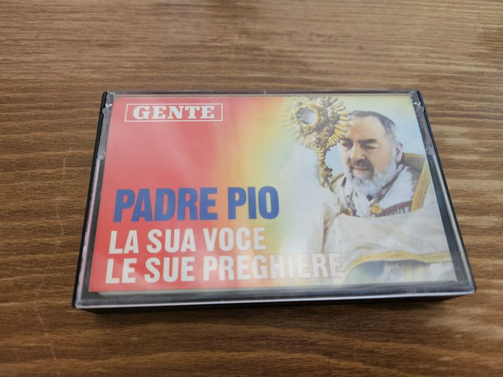 Musicassetta Padre Pio "La sua voce - Le sue preghiere" (Gebraucht) in Melano für CHF 3 – mit ...
