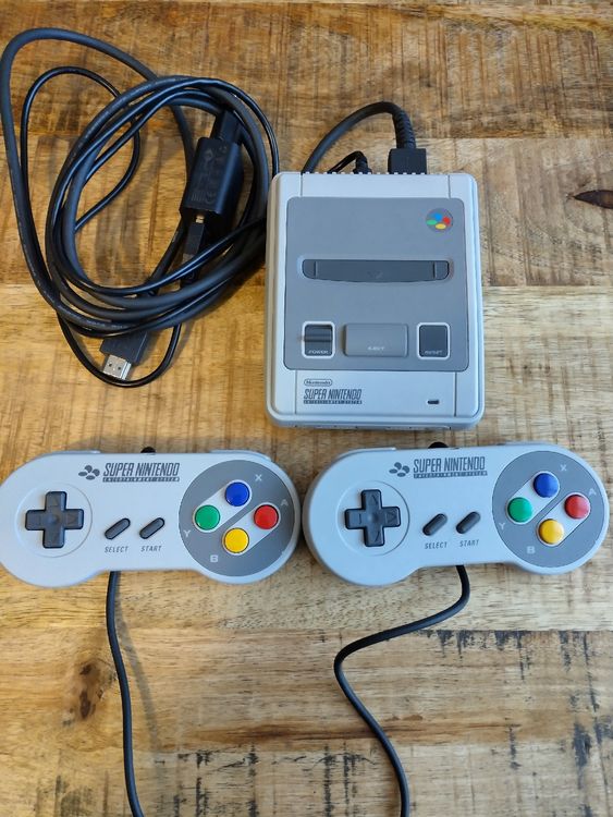 Super Nintendo Classic Mini (Neu (gemäss Beschreibung)) in Menznau für ...