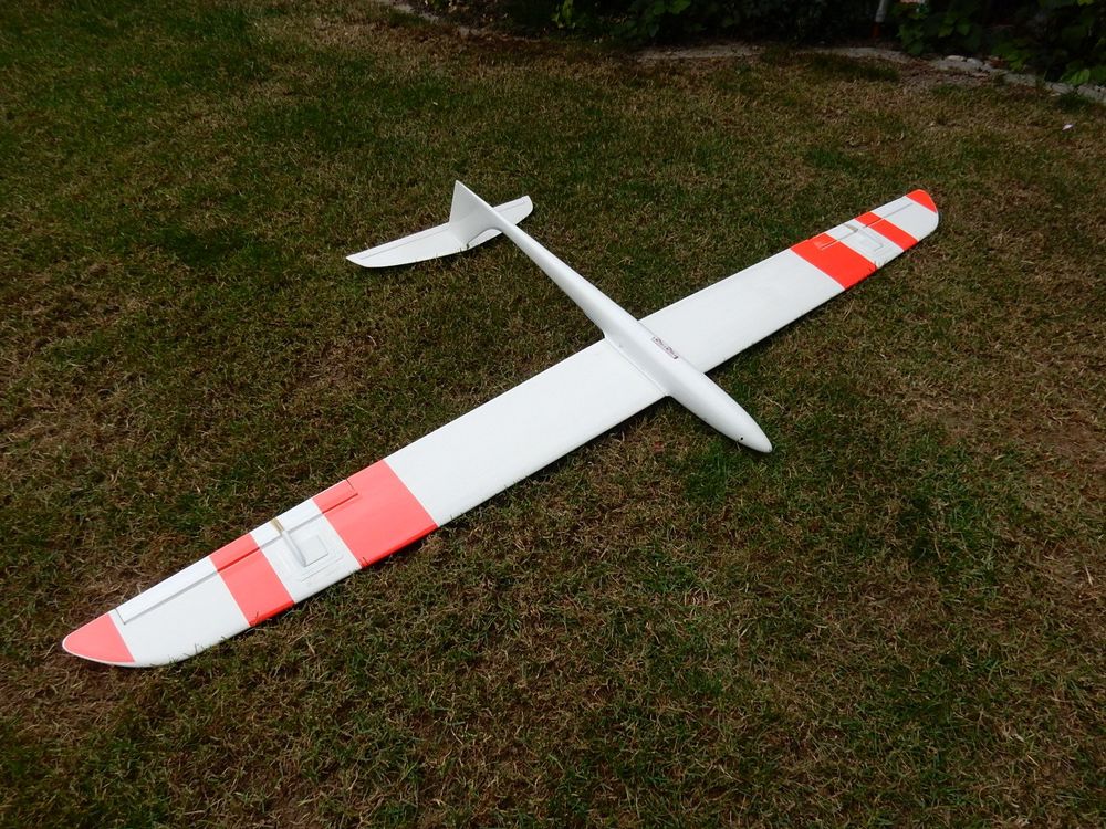 Segler Segelflieger Sinus von Robbe Spw. 200cm (Gebraucht) in Thun für ...