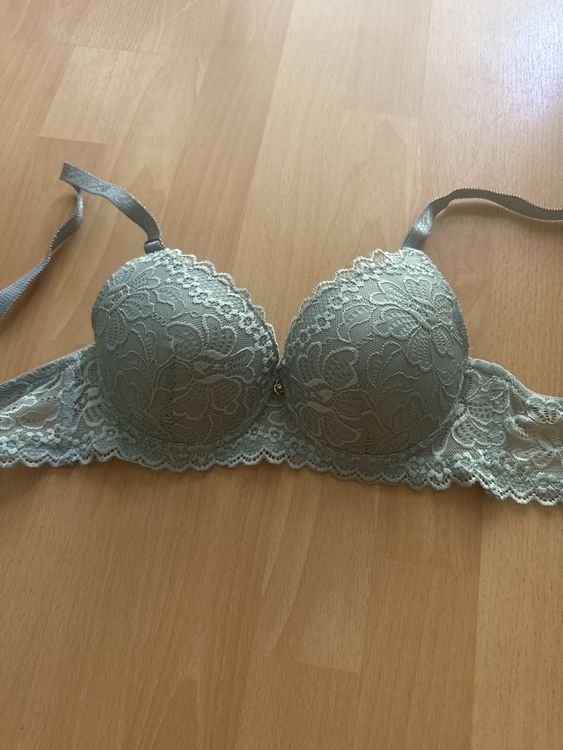 Neuer wunderschöner BH 85B (Gebraucht) in Lufingen für CHF 12 – mit ...