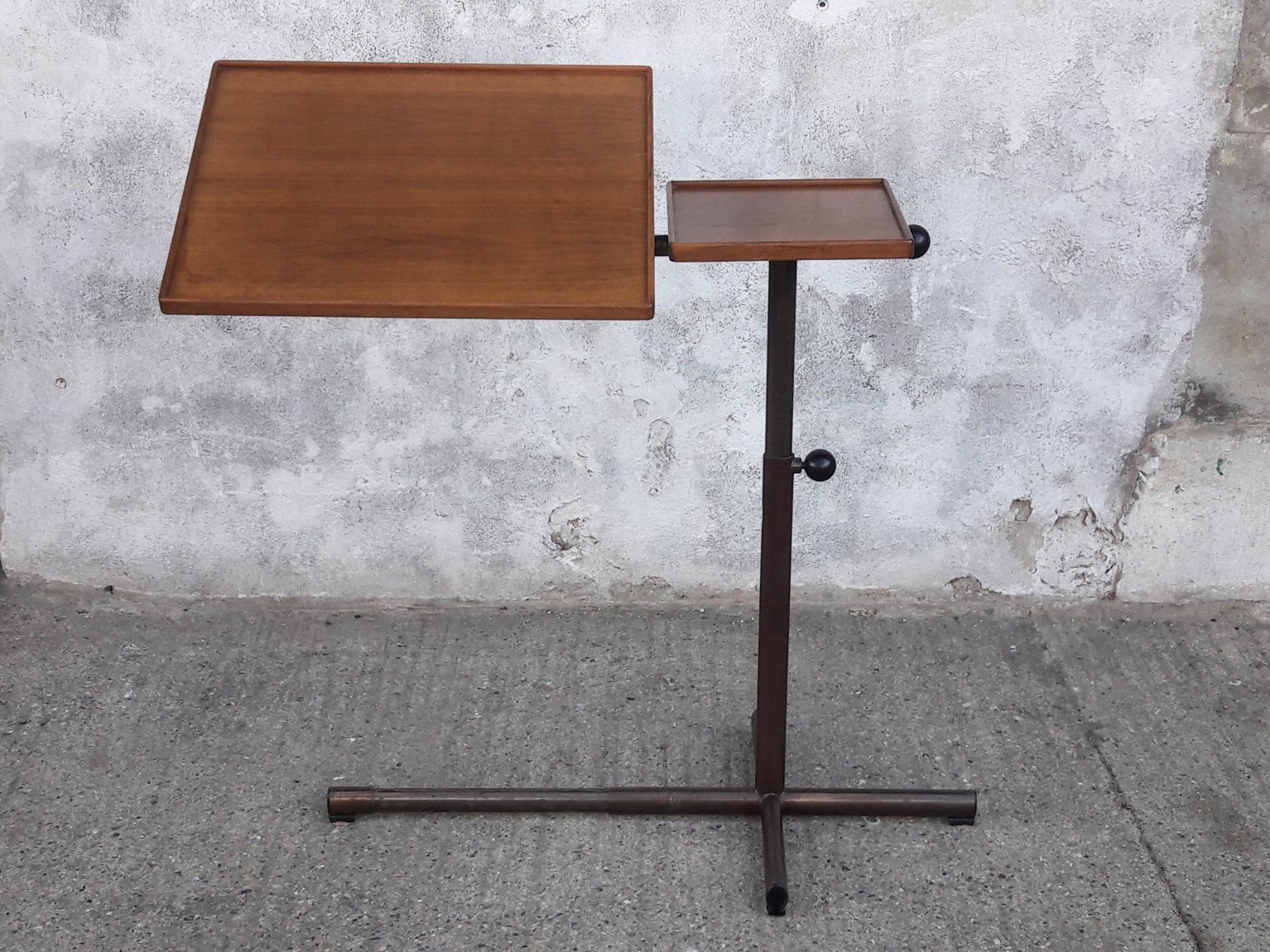 Table multifonction / Tisch Embru Caruelle ab 1fr am 1.Feb (D'occasion ...