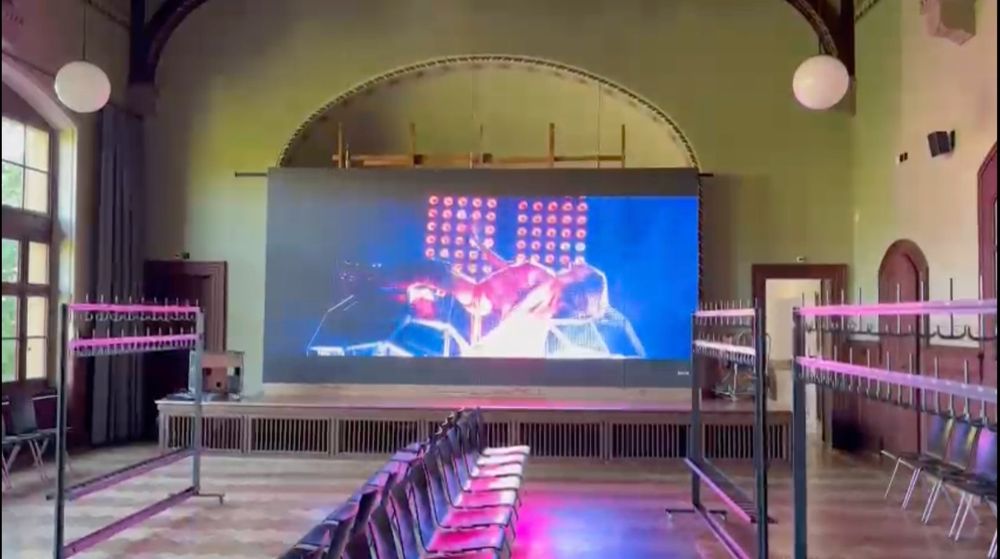 LED-Wand mit modularem System ideal für Events, POS (Gebraucht) in ...