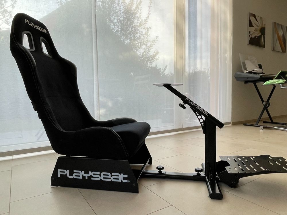 Playseat Evolution Alcantara | Kaufen auf Ricardo