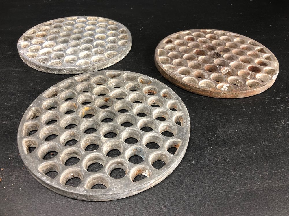 Gitterroste Pfannenuntersetzer Upcycling Deko, D: ca. 19,7cm (Gebraucht ...