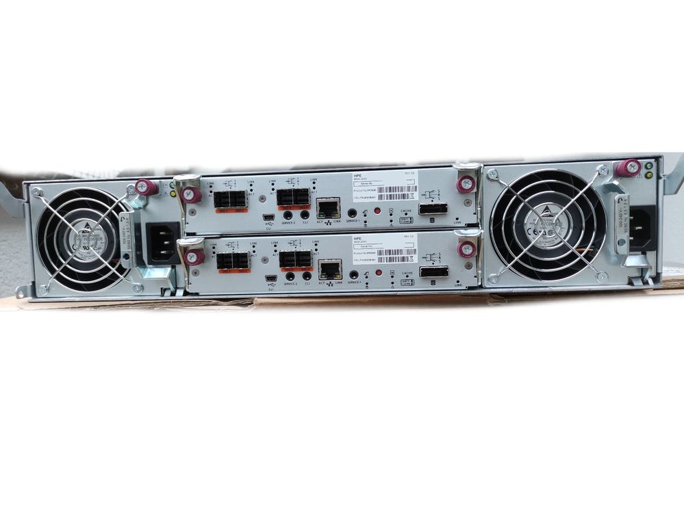 HPE MSA 2050 SAS DC SFF Storage, 24-Bay, 17x600GB, 10x300GB (Gebraucht ...