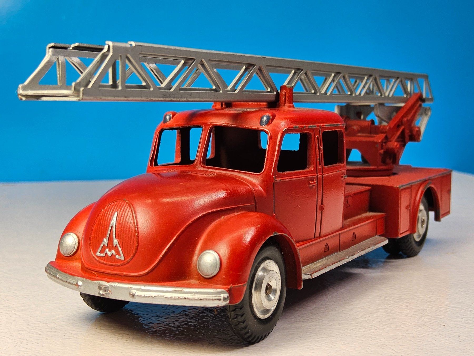 Märklin 8023 __ Magirus Deutz Leiterwagen Feuerwehr __ 16 cm (Gebraucht ...