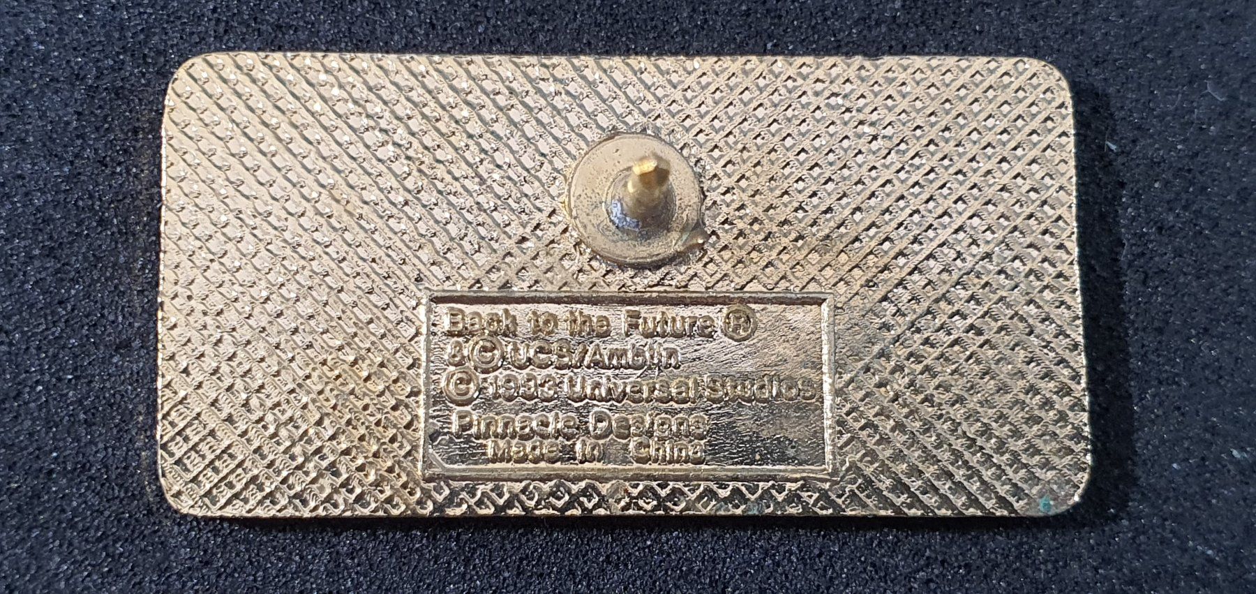 BB202 - Pin Back to the Future - OUTATIME Universal Studios (Gebraucht ...