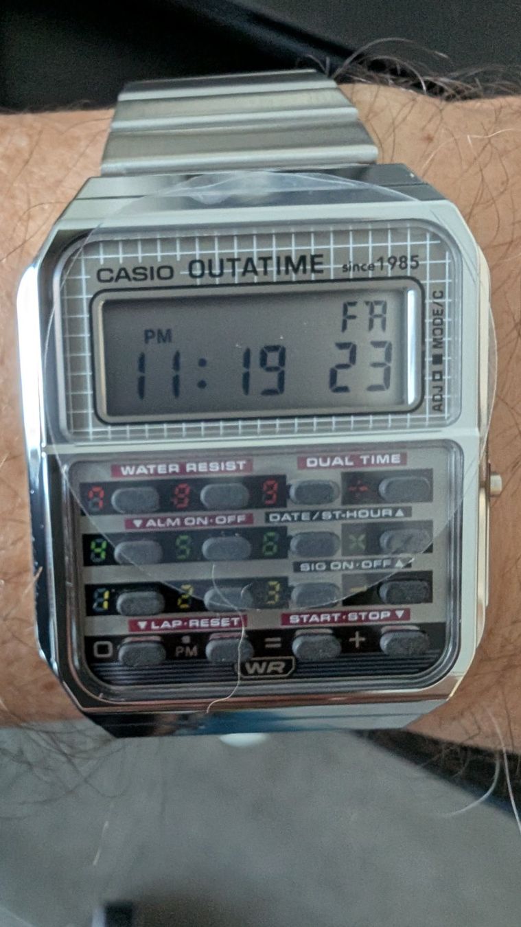 Casio Vintage Edgy x Back to the Future Limited Edition (Neuf avec ...