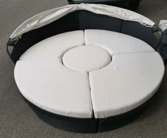 Rattan Lounge rund mit Sonnenblende | Kaufen auf Ricardo