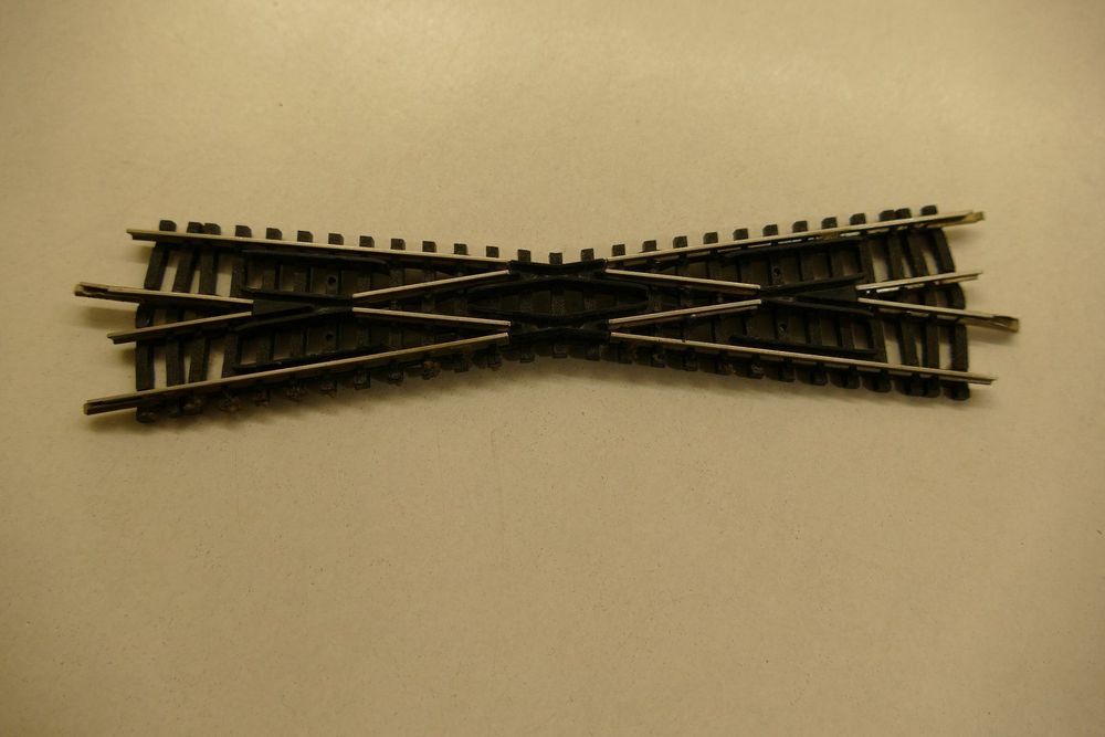 Minitrix N: Kreuzung 15° (Gebraucht) in für CHF 4 – mit Lieferung auf ...