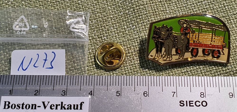 N273 - Pin Brauerei Löwengarten Bier Rorschach Kutsche (Gebraucht) in Reinach BL für CHF 2 – mit ...