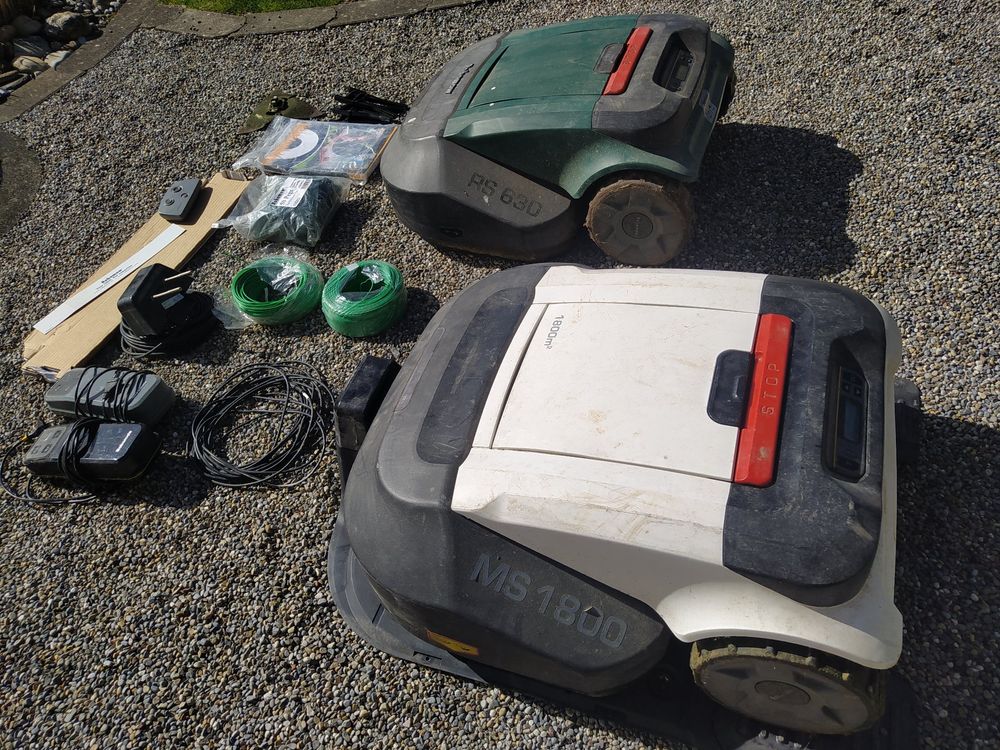 Mähroboter Robomow MS 1800 und RS 630 mit Zubehör (Defekt) in ...
