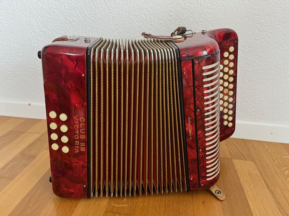 Handharmonika "Hohner" Club IIB Victoria Akkordeon (Gebraucht) in ...