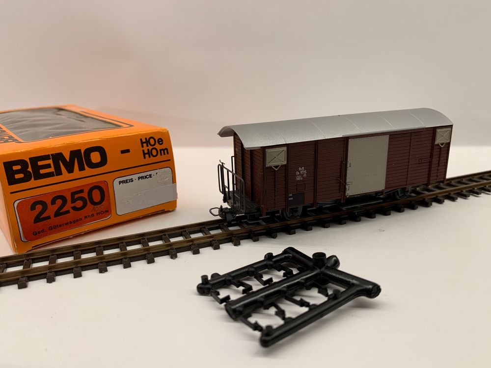 Bemo 2260 105 Gedeckter Güterwagen Gb 5015 (Gebraucht) in Saas im ...