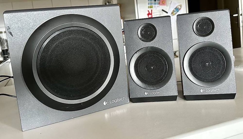Logitech Z333 (D'occasion) à Les Avanchets pour CHF 40 – avec livraison ...
