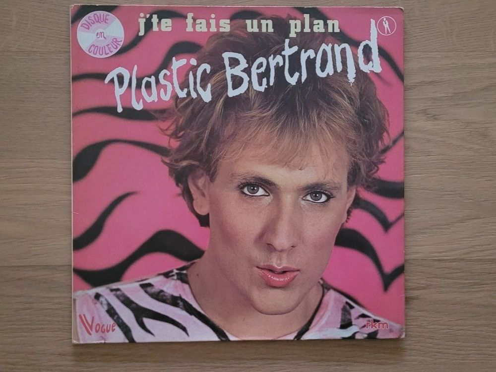 LP Plastic Bertrand (Gebraucht) in Martigny für CHF 5 – mit Lieferung ...