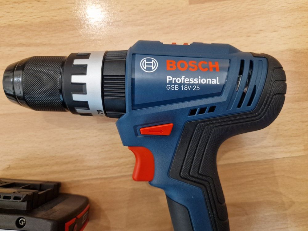 Bosch Pro GSB 18V-25 Akkuschlagschrauber inkl. 2x 2 Ah Akkus (Neu ...