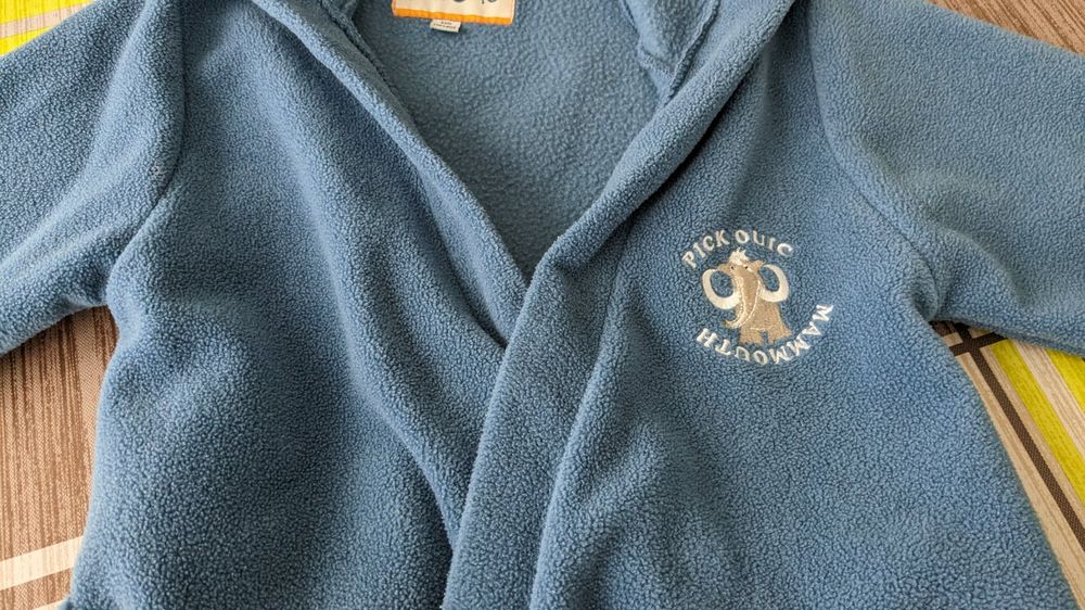 Pick Ouic Bademantel - 4 Jahre (98/104) (Gebraucht) in Staufen für CHF ...