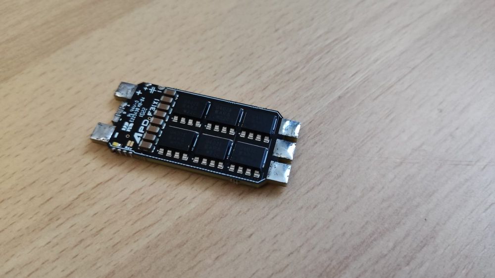 APD 80F3 8s 80A FPV ESC für X-Class und High Speed (Gebraucht) in Brugg ...