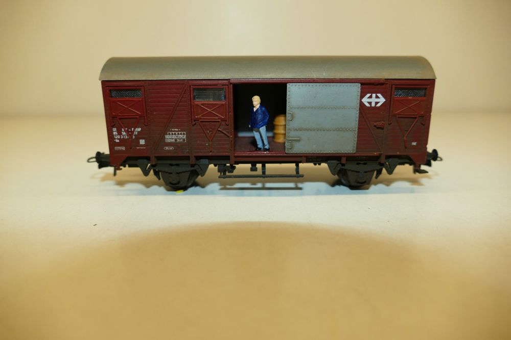 Roco H0: SBB Güterwagen gealtert (Neu (gemäss Beschreibung)) in ...