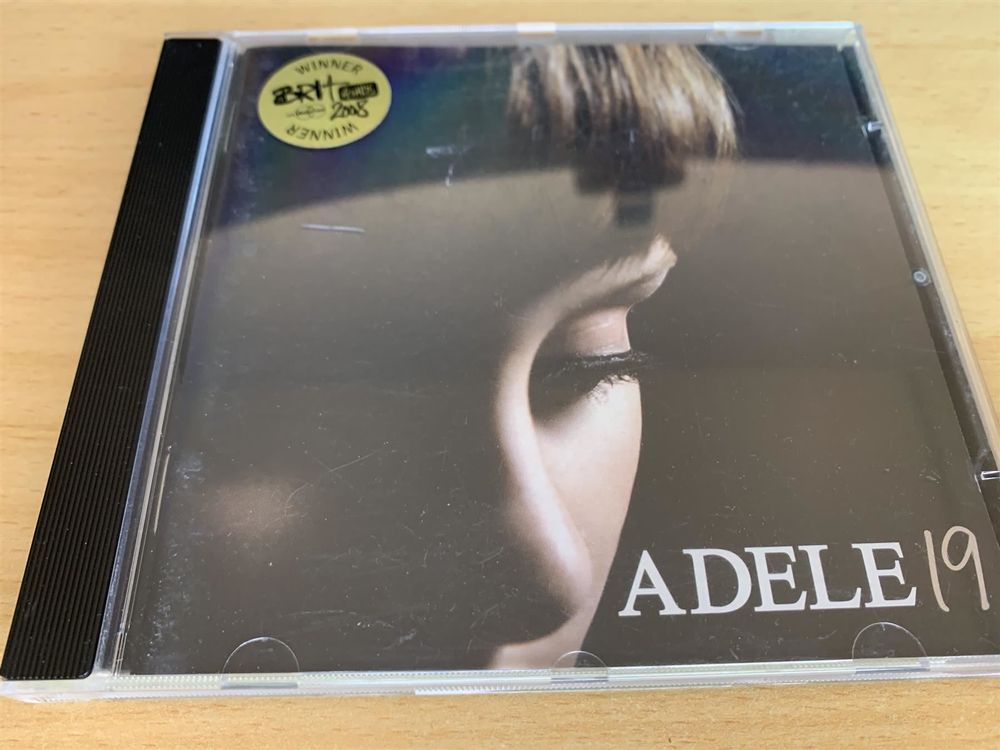 Adele – 19 (Gebraucht) in Rikon im Tösstal für CHF 6.5 – mit Lieferung auf Ricardo kaufen