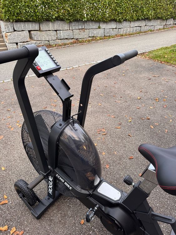 Rogue Echo Bike + Wind Guard + Turf Tire & Handle Kit (Gebraucht) in Horgen für CHF 769 – nur ...