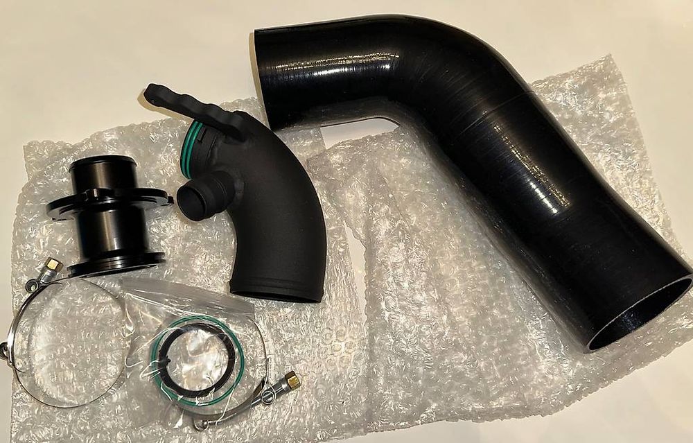 EA888 Inlet + Outlet + Inletschlauch (Neu und originalverpackt) in ...