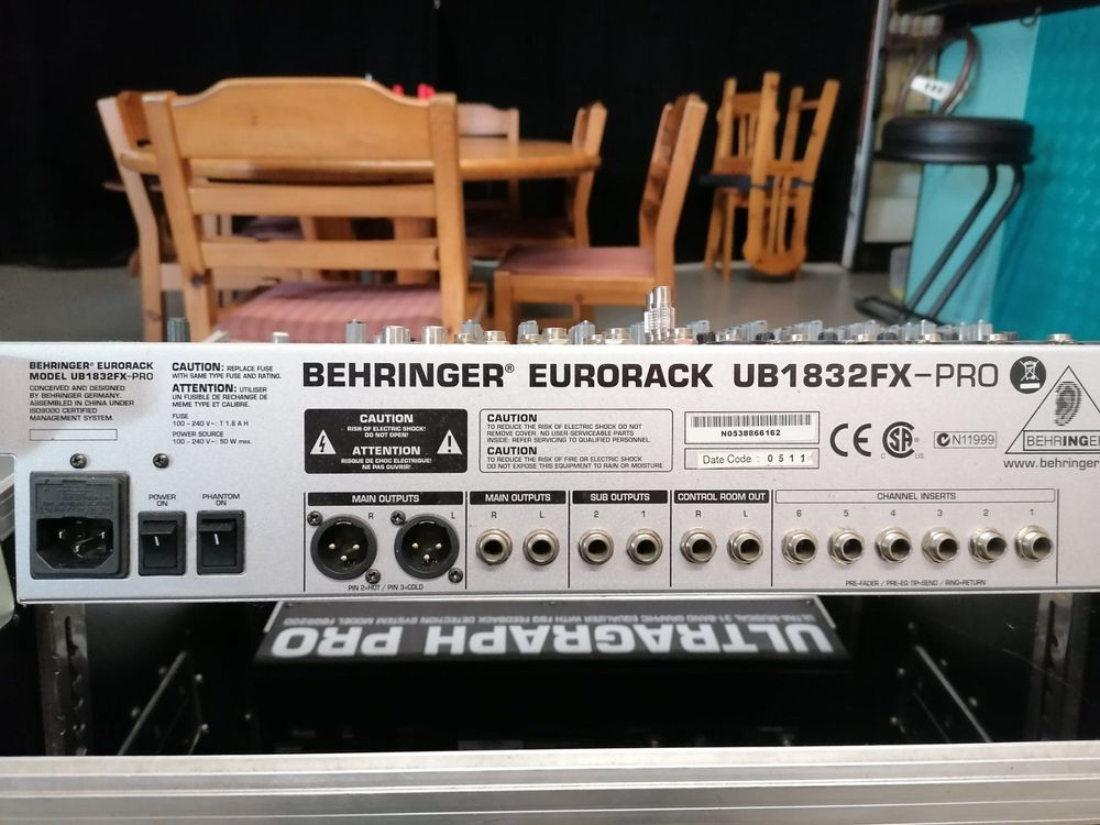 Behringer - Eurorack UB1832FX-PRO (Gebraucht) in Grünen für CHF 75 ...