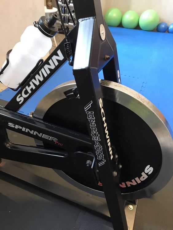 Schwing Johanny G Spinner Pro Stahlhometrainer (Gebraucht) in Chur für ...