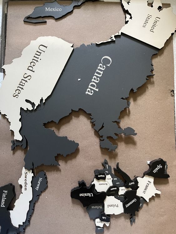 Weltkarte aus Holz - Neu (Neu und originalverpackt) in Zuchwil für CHF 40 – mit Lieferung auf ...